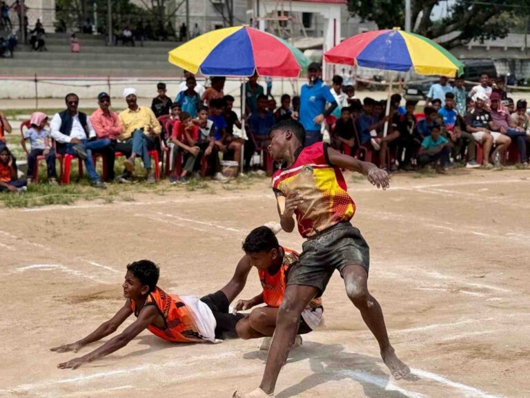How to Play Kho Kho: A Beginner's Guide - KHO KHO CHAMPIONS